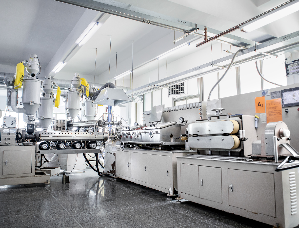 Laminated tube packaging (ABL and PBL)vs Extruded tube packaging (PE ...